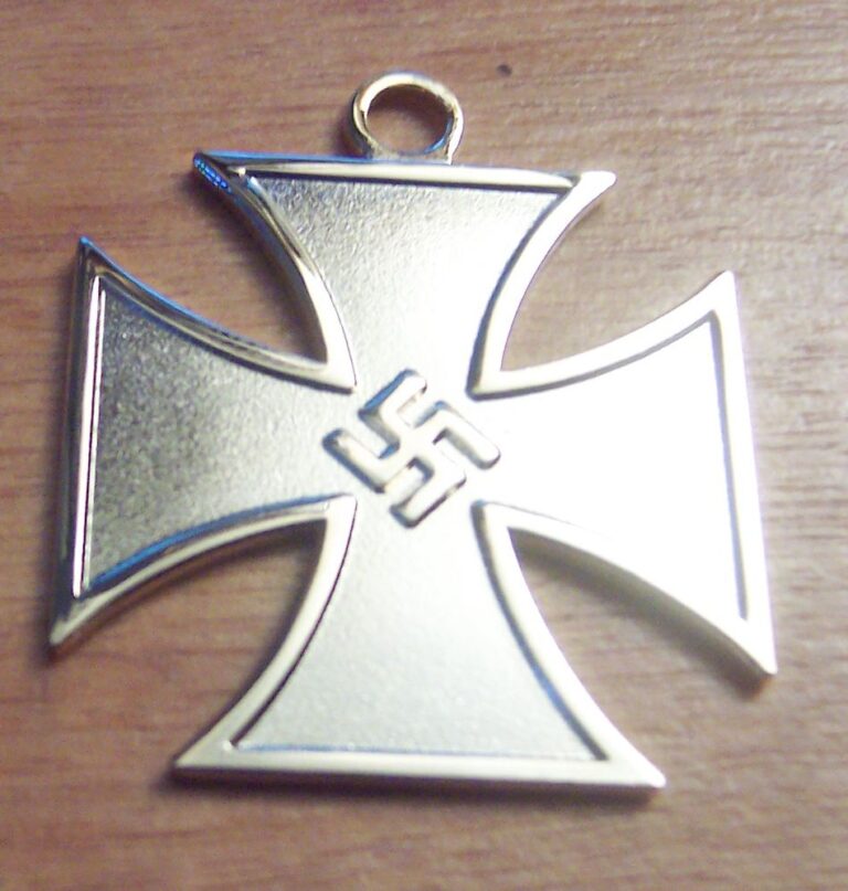 Iron Cross Pendant Silver Necklace Swastika Hakenkreuz German WW2 ...